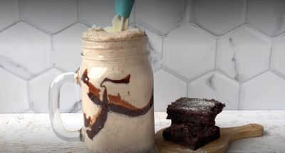 MALTEADA DE BROWNIE | Chocolate Corona